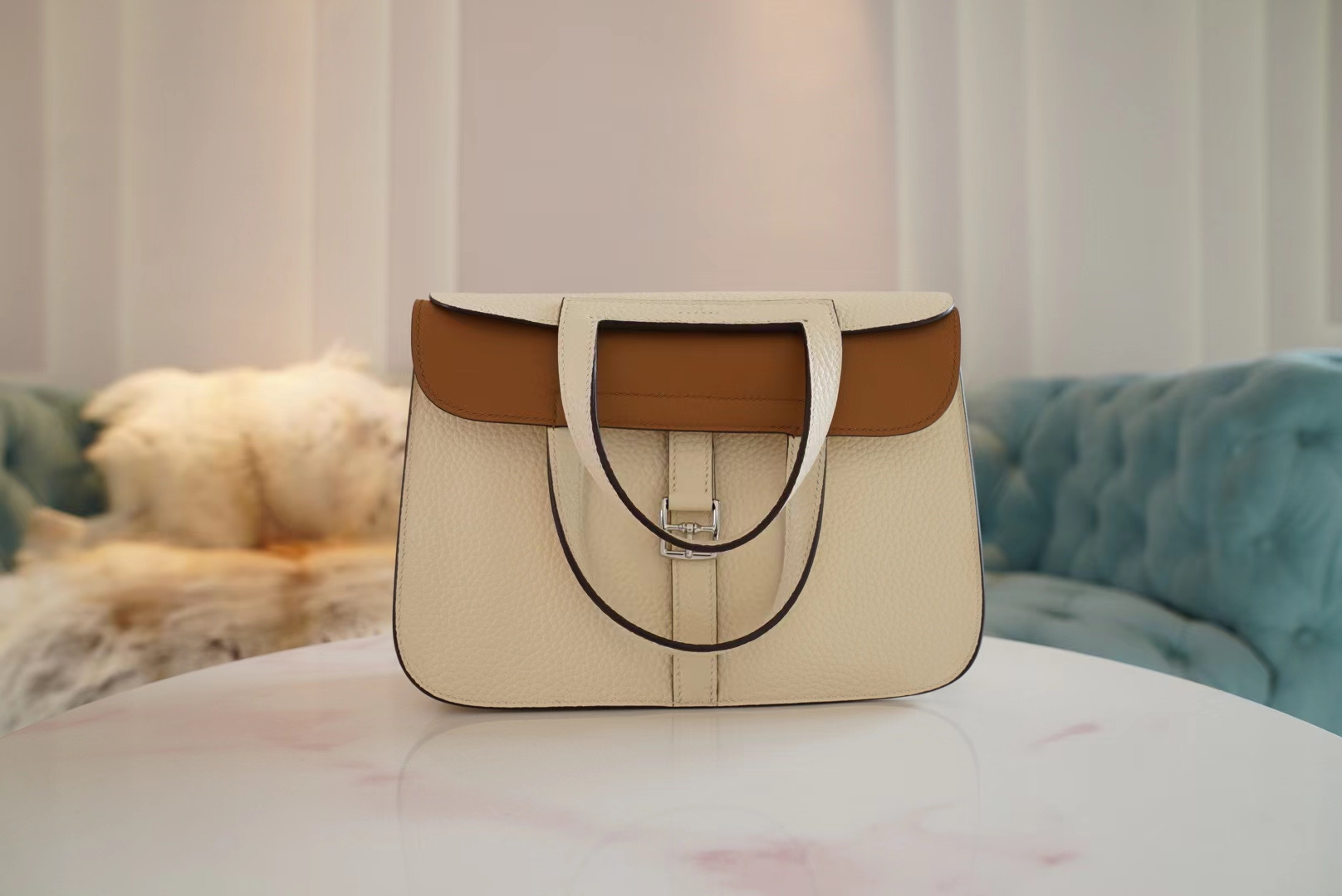 Hermes Halzan 25CM Clemence I2 Nata / 4B Biscuit Gold Hardware - GPC ...